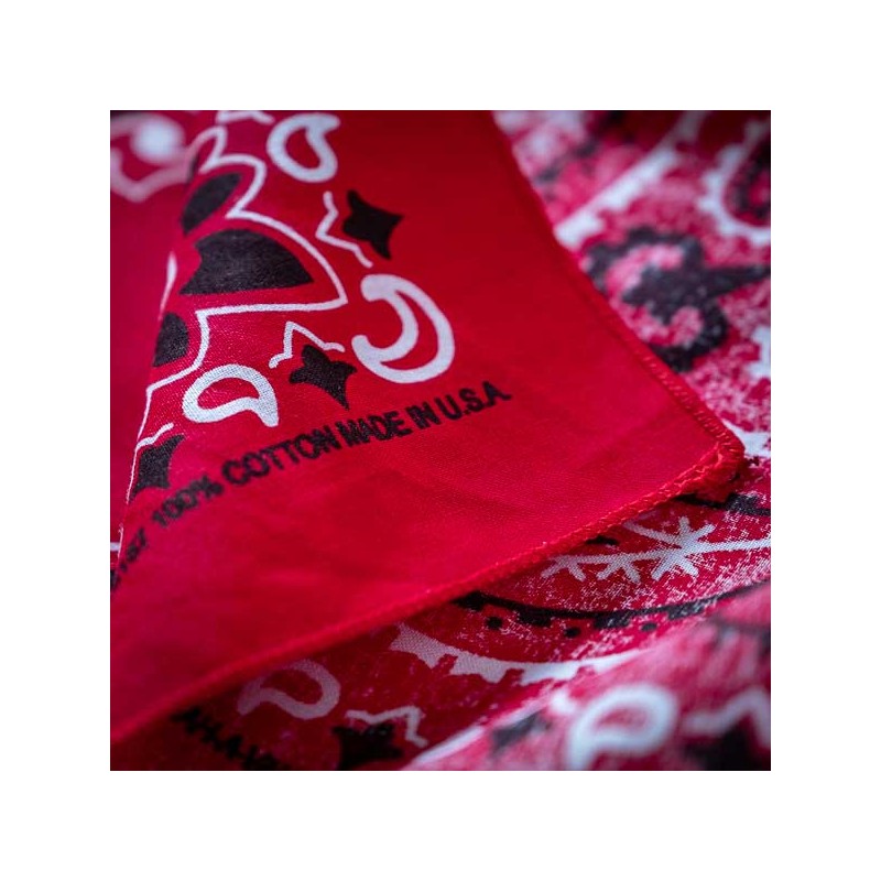 A XXL red bandana with a traditional pattern black and white MADE IN USA